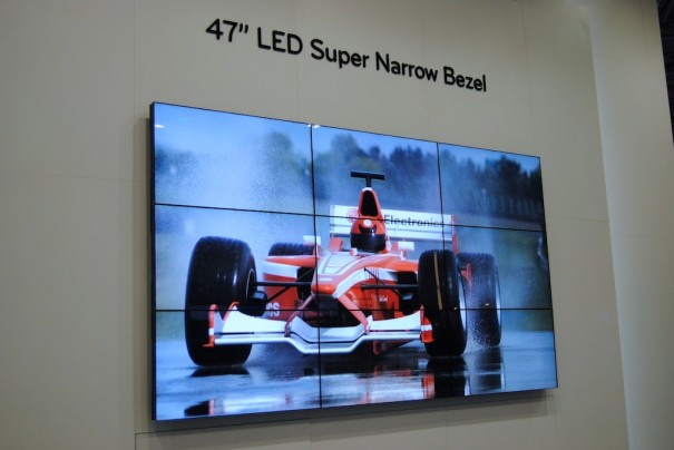 SIRKOM - 47WV30 - 47 inches Professional LED Display for Videowall up ...